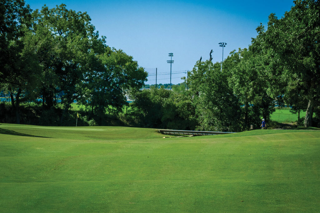 Signature golf holes in the Highland Lakes - 101 Highland Lakes